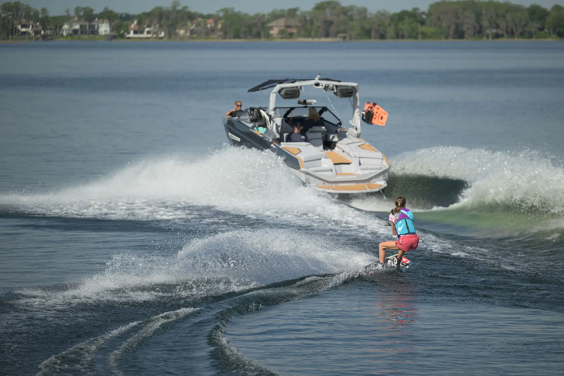 Nautique surf system | Endlose Wellen & Innovation